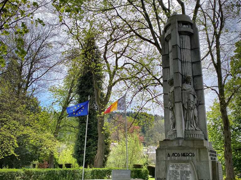 La Heid Des Gattes – Chemin rocheux avec vue Circuit à partir de ...