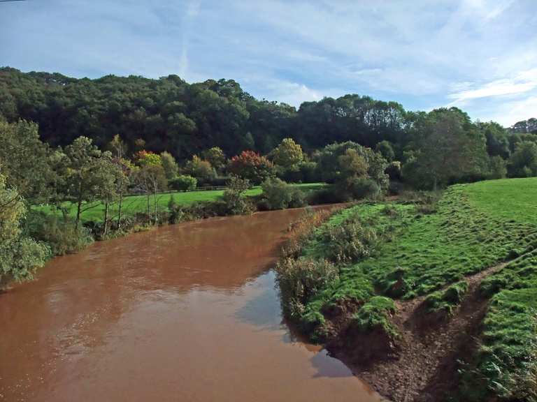 The Talbot, Knightwick: Wanderungen und Rundwege | komoot