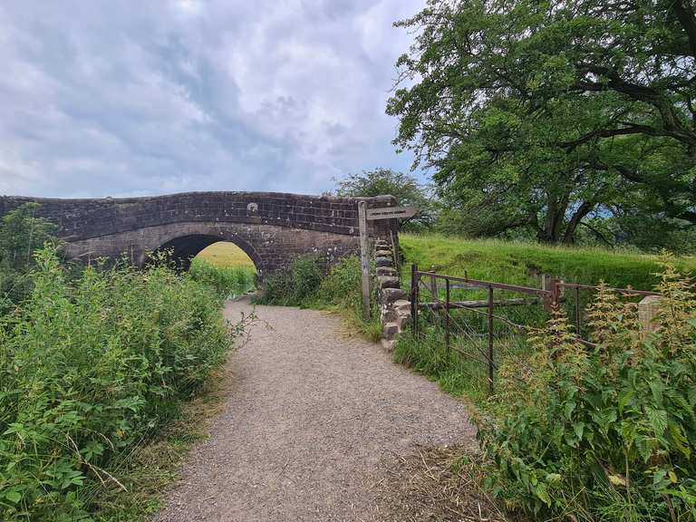 Cromford canal tow path - Routes for Walking and Hiking | Komoot