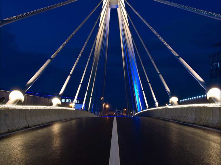 The Blue Towers – Ottergem Bridge loop from Flora | road ride | Komoot