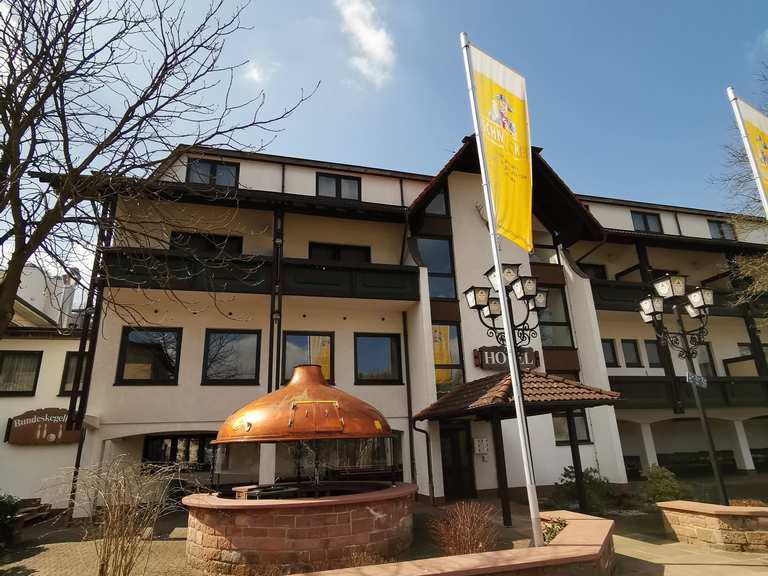 Schmucker Brauereigasthof: Wanderungen und Rundwege | komoot