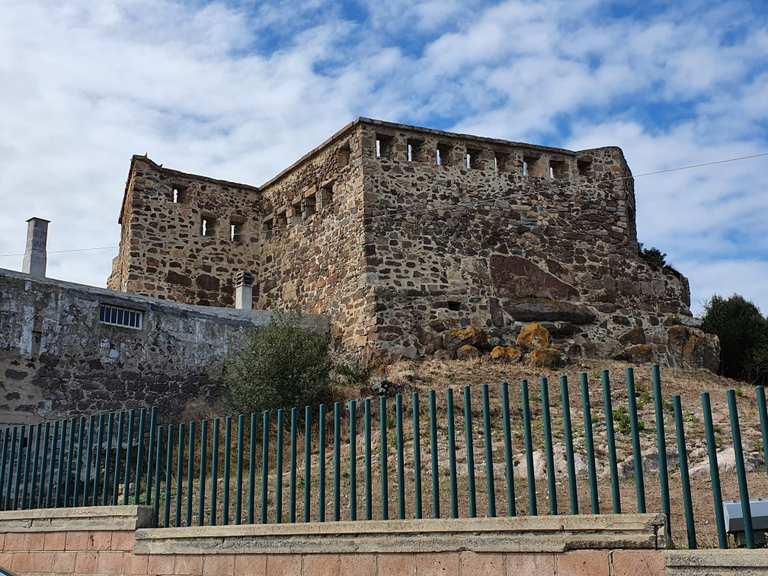 Savoyisches Fort Su Pisu: Wanderungen und Rundwege | komoot