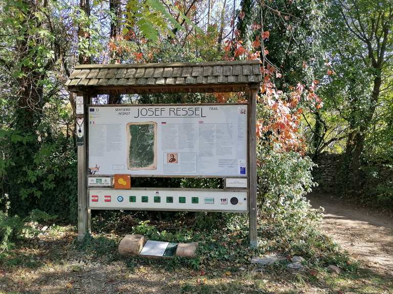 Beginn des Josef-Ressel-Wegs: Wanderungen und Rundwege | komoot