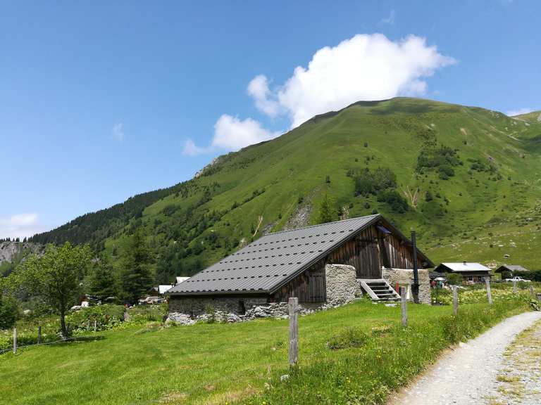 Refuge de Miage – Auberge du Truc loop from Les Contamines-Montjoie ...