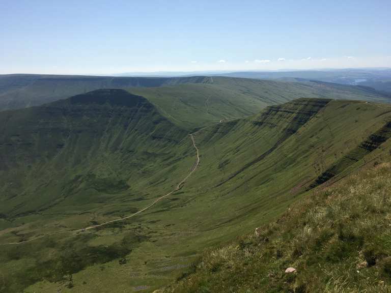 Cribyn Summit Routes for Walking and Hiking | Komoot