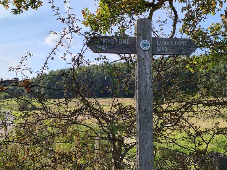 Robin Hood's Stride and Nine Ladies Stone Circle loop from Birchover ...