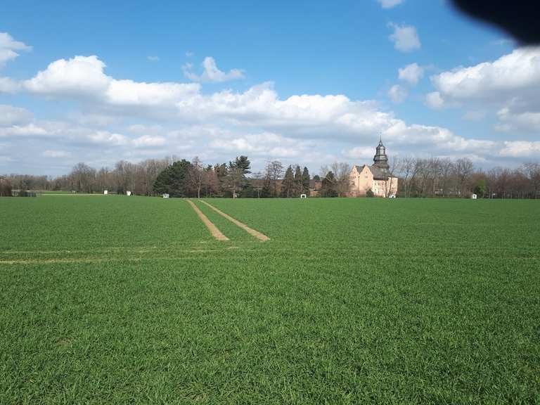 Alter Kirchturm - Meerbusch – Blick auf Gut Dyckhof Runde von Meerbusch ...
