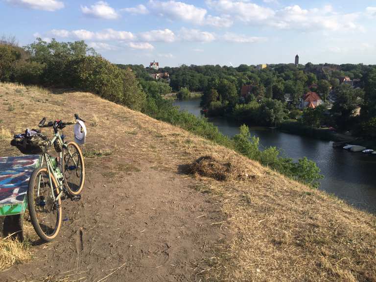 Lots of cool trails with a view Mountain Bike Trails & Tracks | Komoot