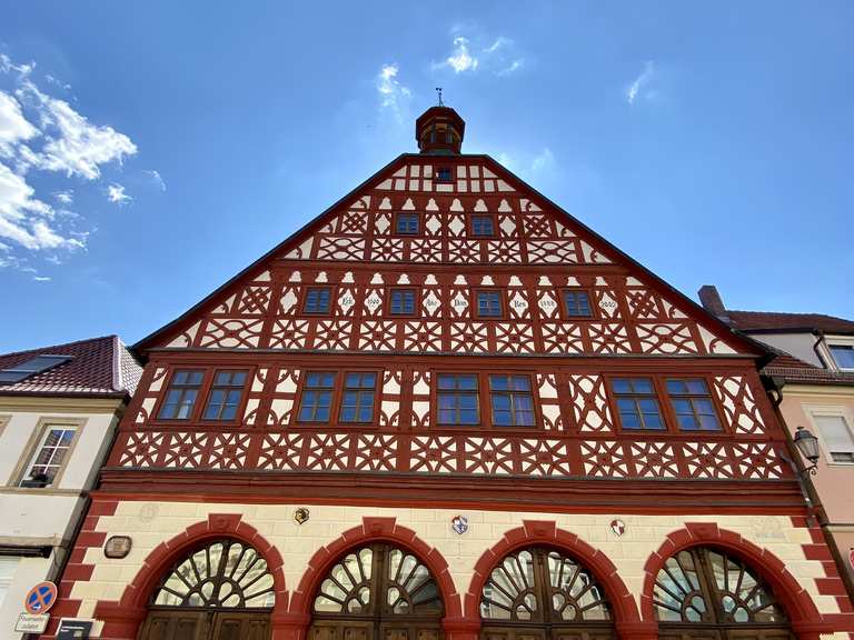 Historisches Rathaus von Ebern: Wanderungen und Rundwege | komoot