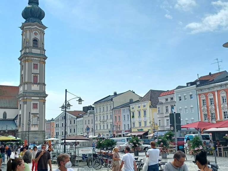 Stadtplatz Deggendorf: Wanderungen und Rundwege | komoot