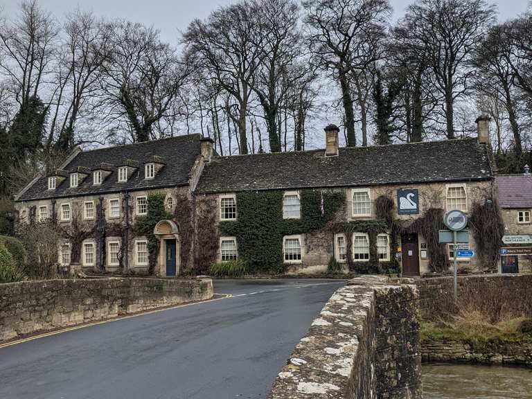 Bibury Bridge und The Swan Hotel: Rennradfahren und Rennradtouren | komoot
