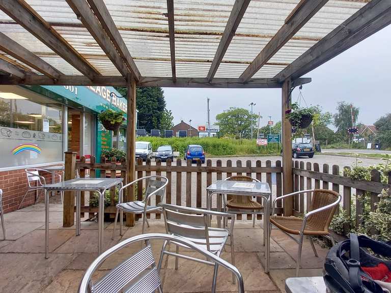 Bramley bakery coffee stop Road Cycle Routes and Map | Komoot