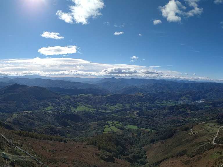 Vue sur la Rhune - Itinéraires de rando et marche | Komoot