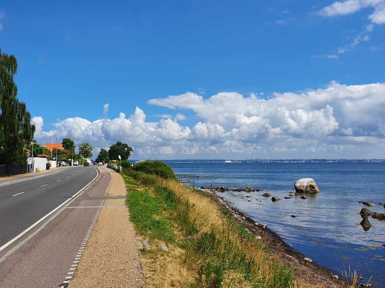 Very nice street on the beach – View of Helsingør loop from Vibenhus ...
