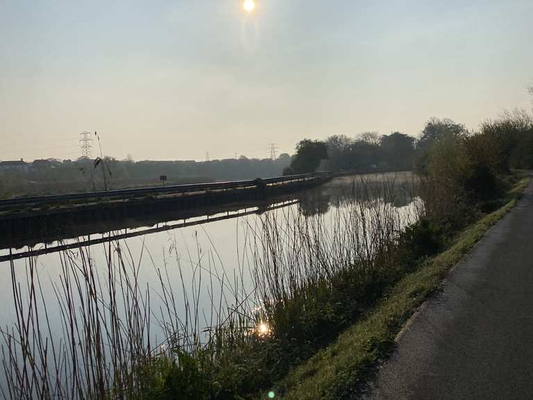 Riverside Valley Park cycleway - Road Cycle Routes and Map | Komoot