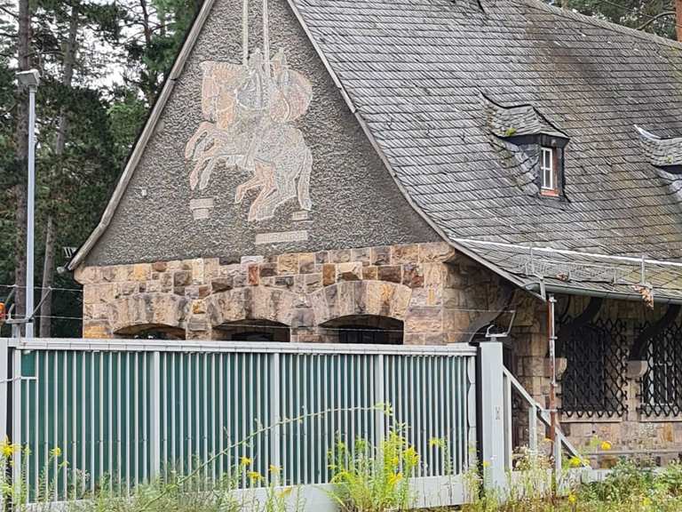 Tompkins Barracks - Cycle Routes and Map | Komoot