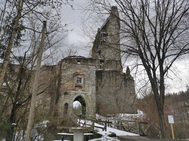 Burgruine Schaunberg: Wanderungen und Rundwege | komoot