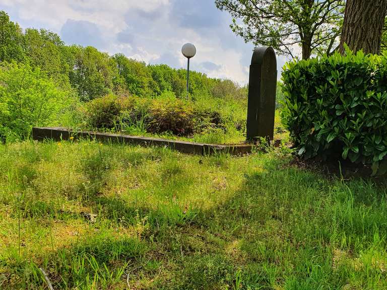 Jewish Cemetery Dormagen - Cycle Routes and Map | Komoot