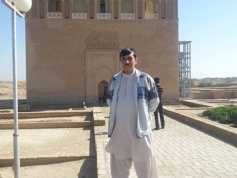 Soltan Sanjar Mausoleum wandelroutes en hikes | Komoot