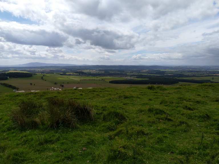 Burnswark Hill Summit Routes for Walking and Hiking | Komoot