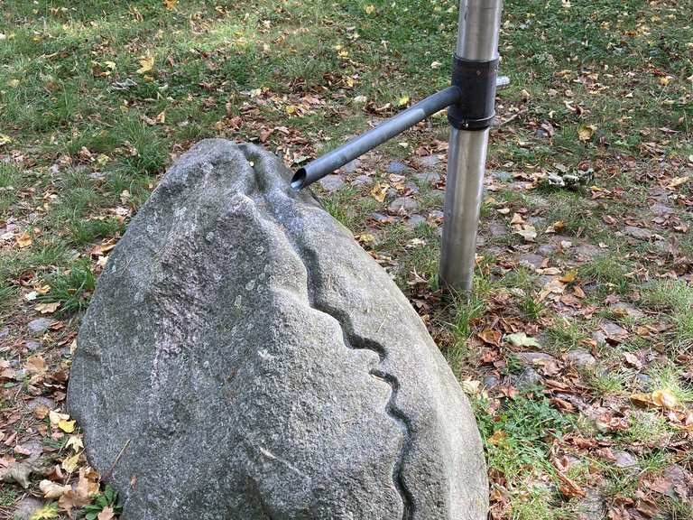 Piedra de la divisoria de aguas de Wandlitz: Rutas de senderismo y ...