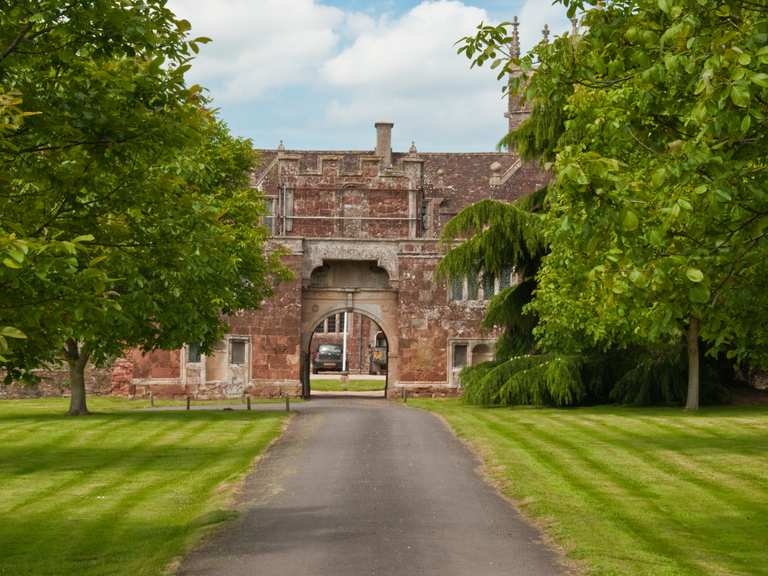 Herrenhaus Cothelstone: Wanderungen und Rundwege | komoot