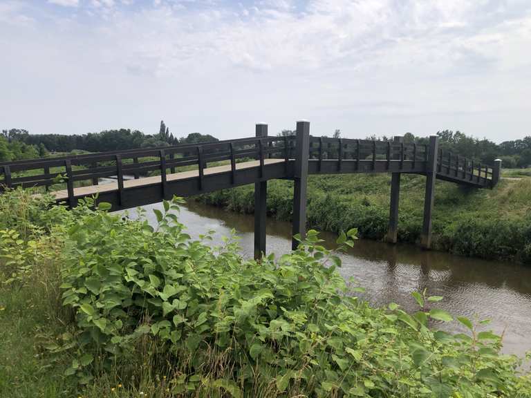 Voetgangersbrug over de Kleine Nete fietsroutes en kaart | Komoot