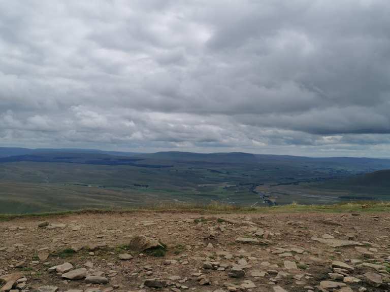 Whernside Routes for Walking and Hiking | Komoot