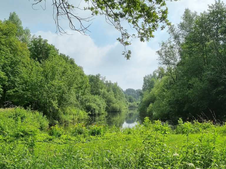Provinciaaldomein Het Leen (Eeklo) fietsroutes en kaart | Komoot