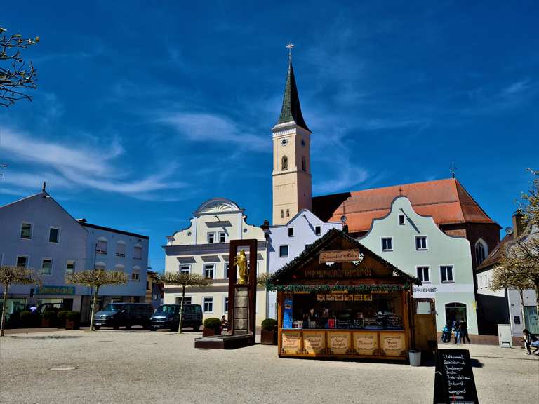 Marktplatz Frontenhausen : Radtouren und Radwege | komoot