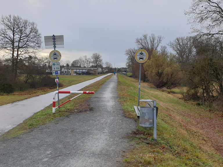 Wandern auf dem Rheindamm: Wanderungen und Rundwege | komoot