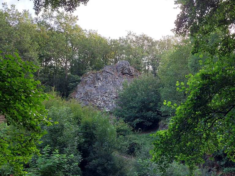 La Pierre aux Fées - boucle depuis Piquet | randonnée pédestre | Komoot