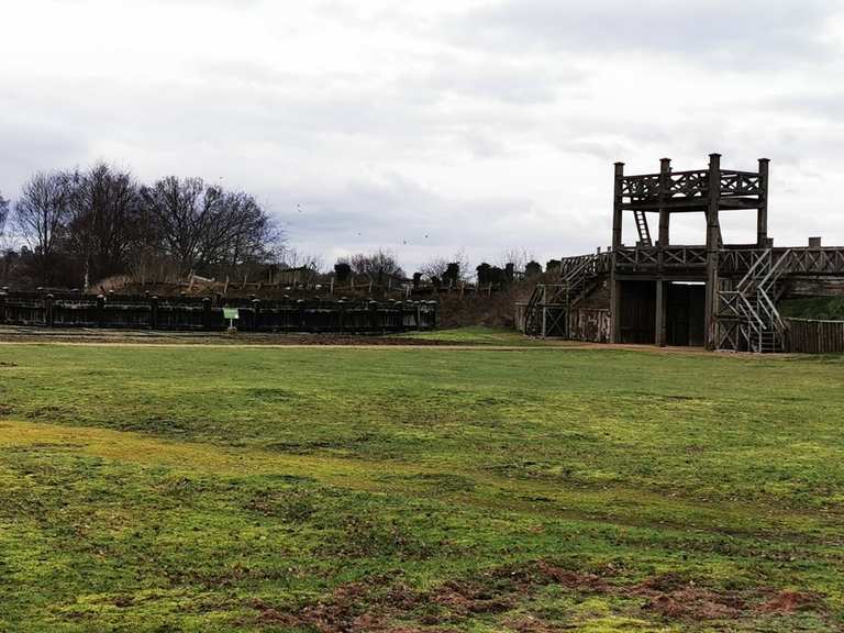 Lunt Roman Fort: Wanderungen und Rundwege | komoot