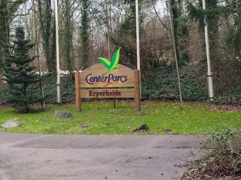 Beeld kerkje Erpekom – Eingang Center Parc Erperheide Rondje vanuit ...