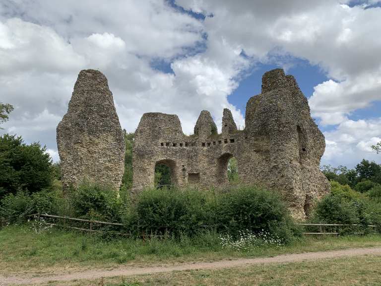 Stage 4: Odiham to Ellisfield — Three Castles Path | hike | Komoot