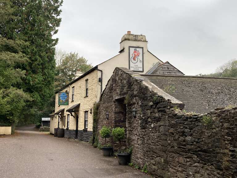 Dartmouth to Totnes Ferry & the John Musgrave Heritage Trail loop ...