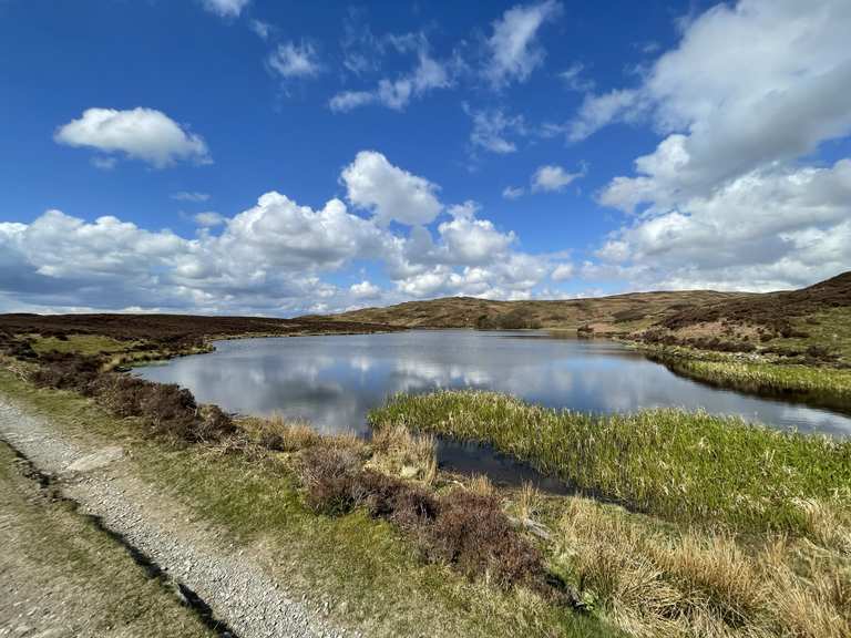 Gurnal Dubs Tarn Routes for Walking and Hiking | Komoot