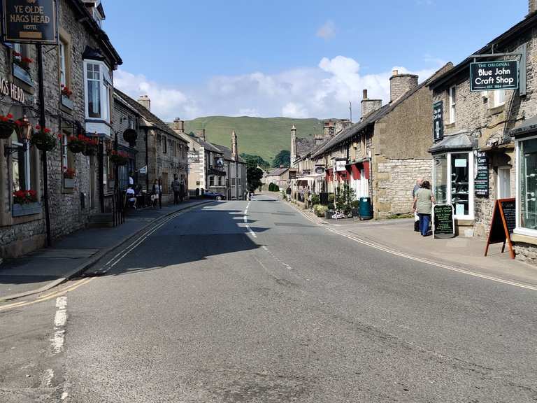 Mam Tor & Lose Hill loop from Castleton — Peak District National Park ...