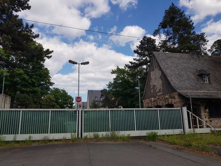 Tompkins Barracks - Cycle Routes and Map | Komoot