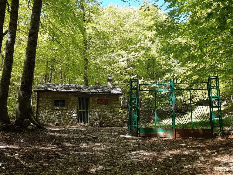 Monte La Meta da Pianoro Campitelli — Giro ad anello | Wanderung | Komoot