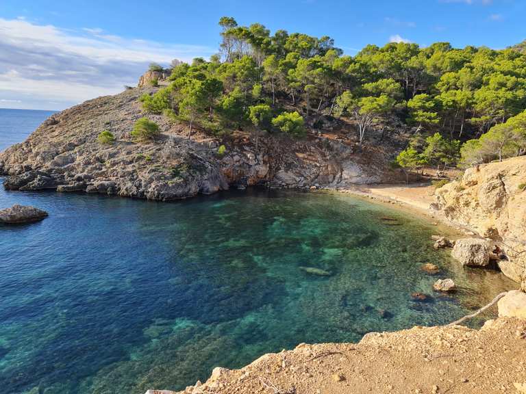 Aussichtspunkt Camp de Mar – Caló d‘en Monjo Runde von Urbanització de ...