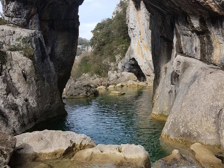 Le Ravin des Arcs Rondje vanuit Saint-Martin-de-Londres | wandeling ...