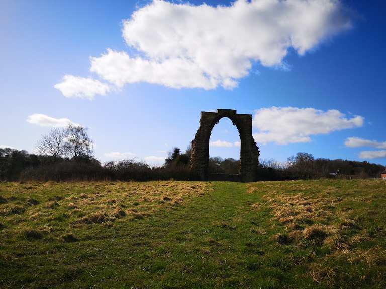 Dale Abbey ruins Routes for Walking and Hiking | Komoot