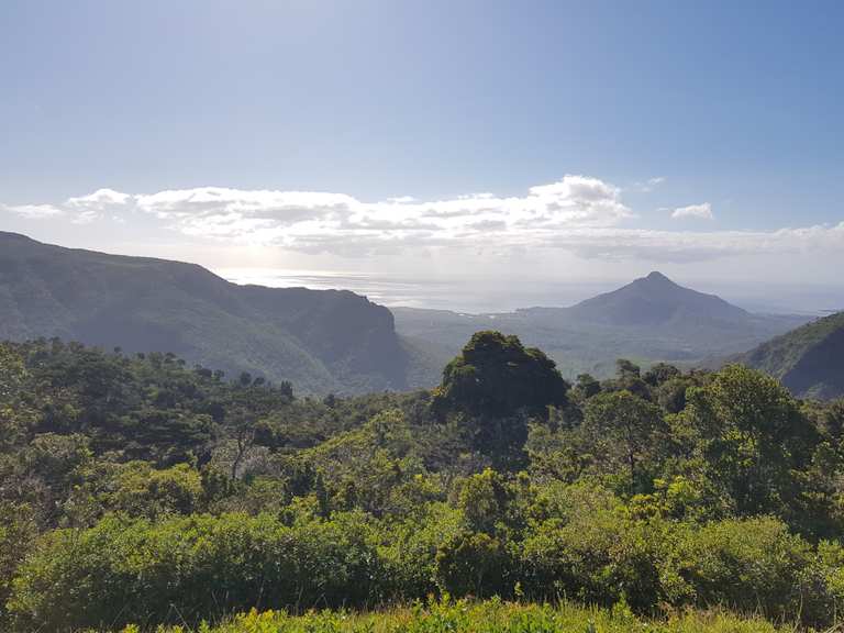 Macchabee Viewpoint Routes for Walking and Hiking | Komoot