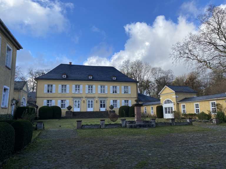 Schloss Bauschlott: Wanderungen und Rundwege | komoot