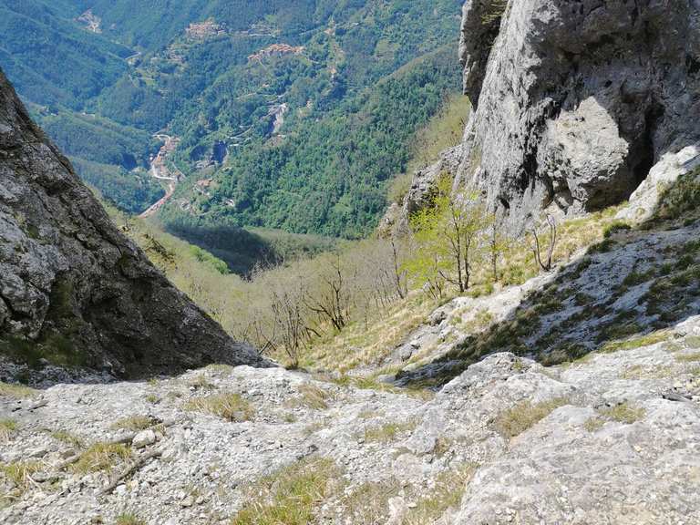 Passo del Monte Forato : percorsi escursionistici e trekking | Komoot