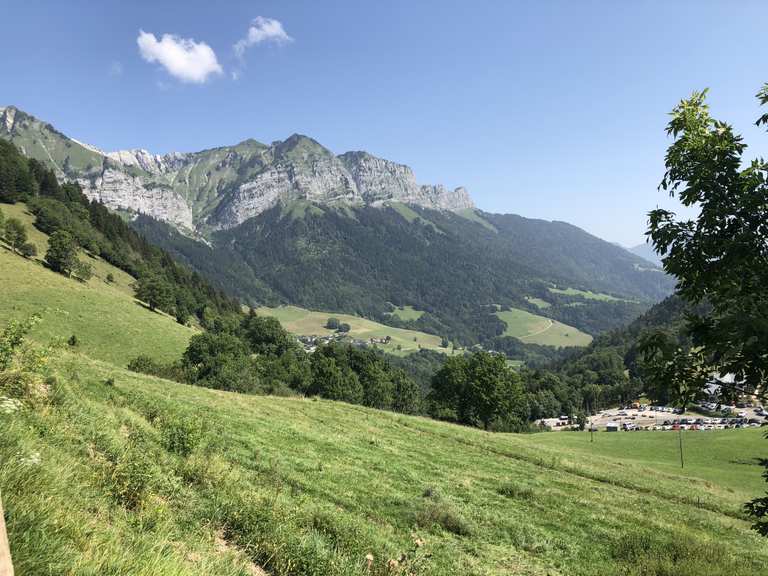 Le Chalet de l'Aulp et le Col de la Forclaz par Montmin - Boucle ...