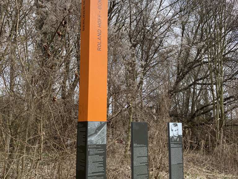 Erinnerungsstele Maueropfer und ehemalige Brücke Routes for Walking and ...