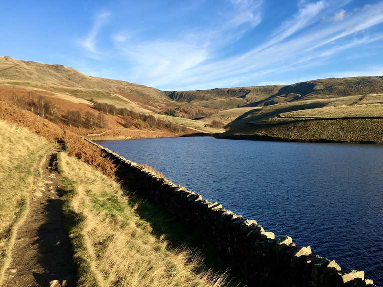 Kinder Reservoir, Kinder Downfall & Kinder Low loop from Bowden Bridge ...