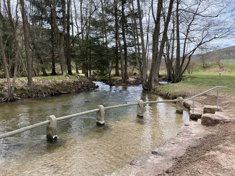 Wassertretanlage Wiesthal-Krommenthal: Wanderungen und Rundwege | komoot